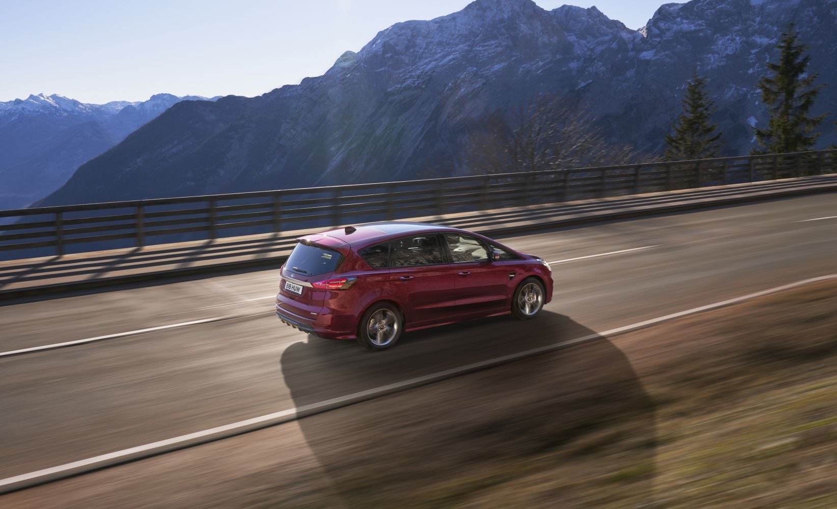 Ford S-MAX technical specifications and fuel economy